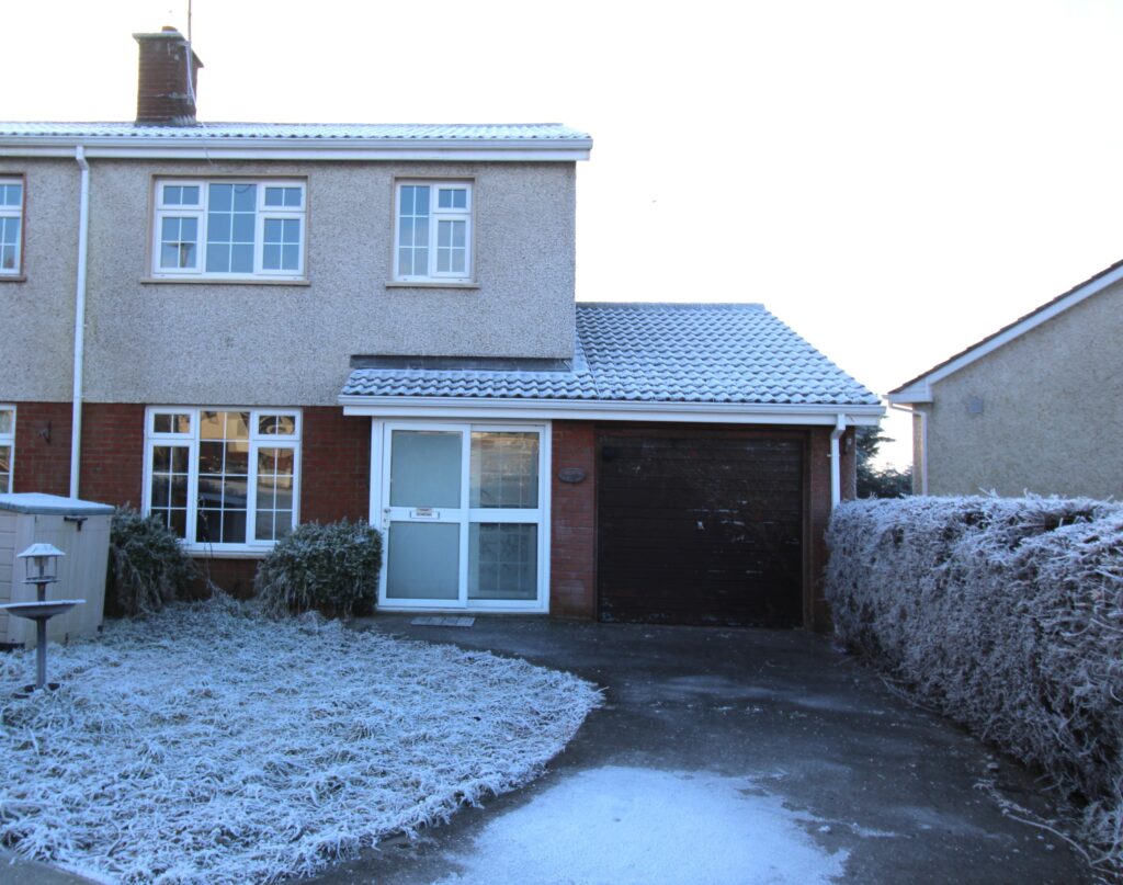 No.37 Shannonvale, Longford N39E7C5 - Farrell AuctioneeringFarrell ...